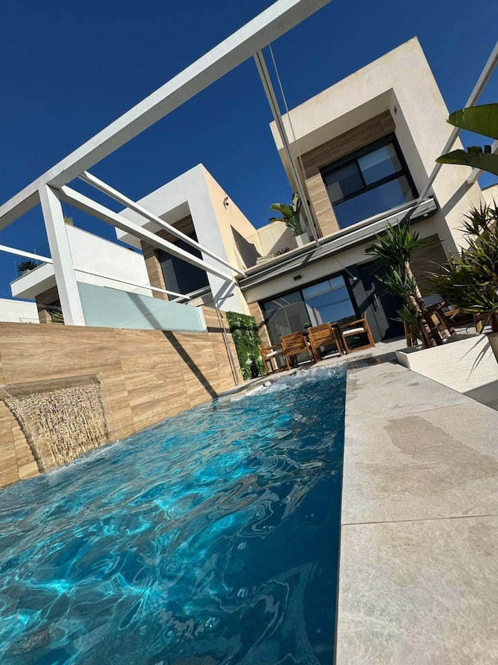 Villa In Rojales - Catral