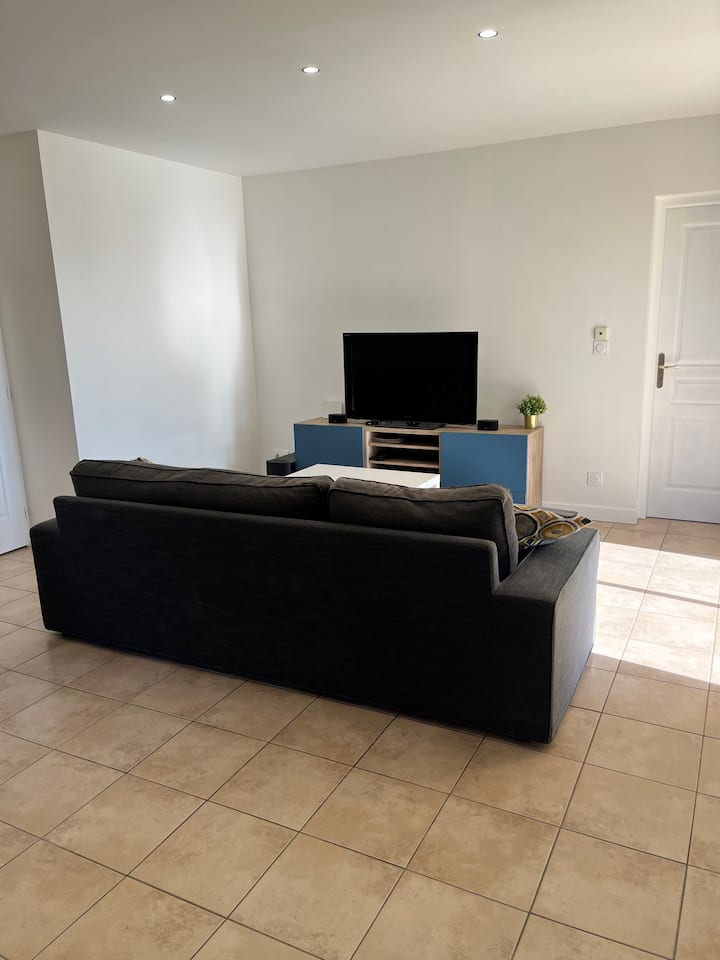 Logement Privatif Proche De Vienne - Ampuis