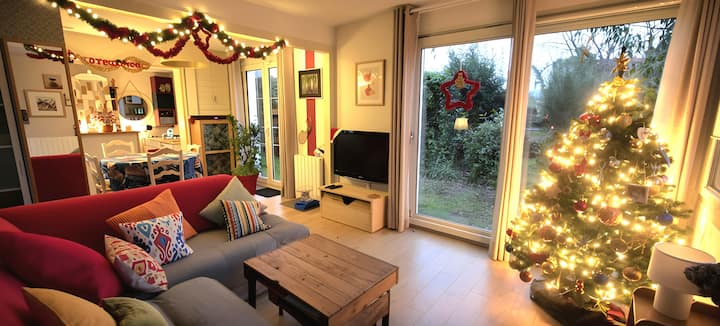 Maison Lumineuse Au Calme Avec Jardin Clos. - Berck