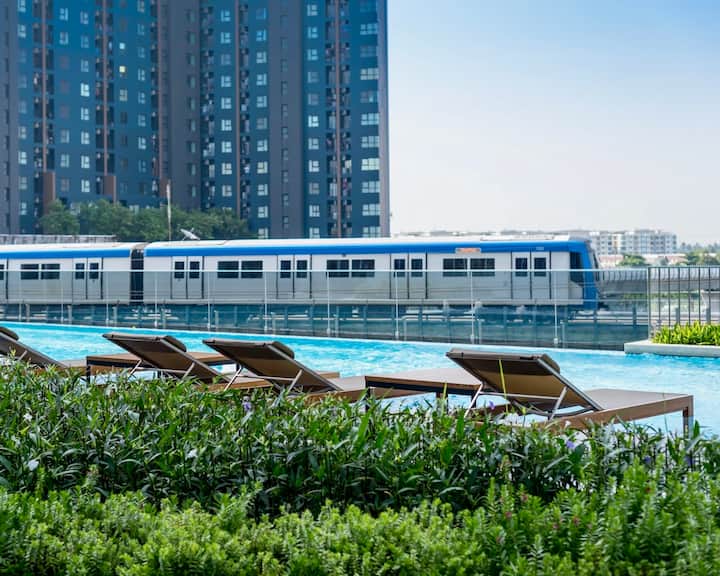 Next To Metro | Highest Floor | Private & Peaceful - Bangkok Yai