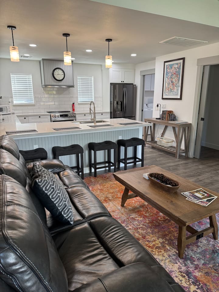 Mountain View - Bishop, CA