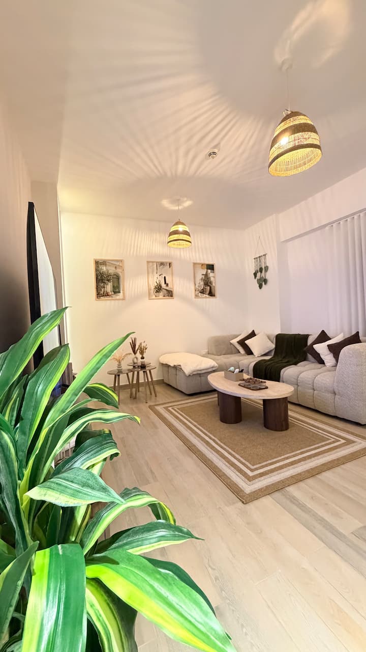 Boho Style In Yas |Close To Yas Mall & Theme Parks - Abu Dhabi