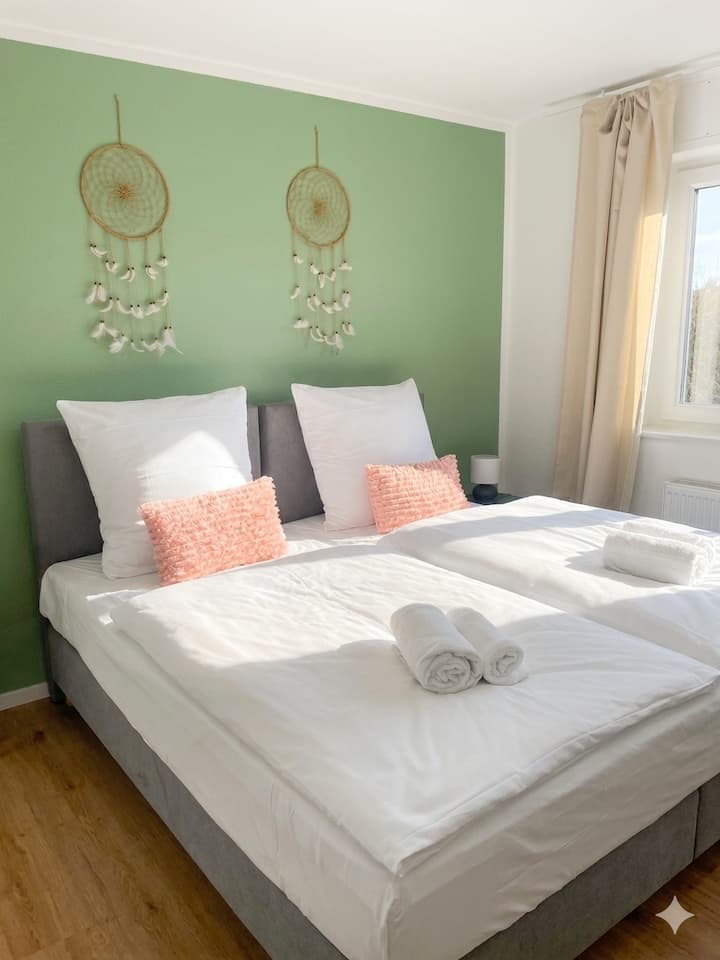 Modern Mit Luxus Betten -Nahe Ulm- 3 Schlafzimmer - Ulm