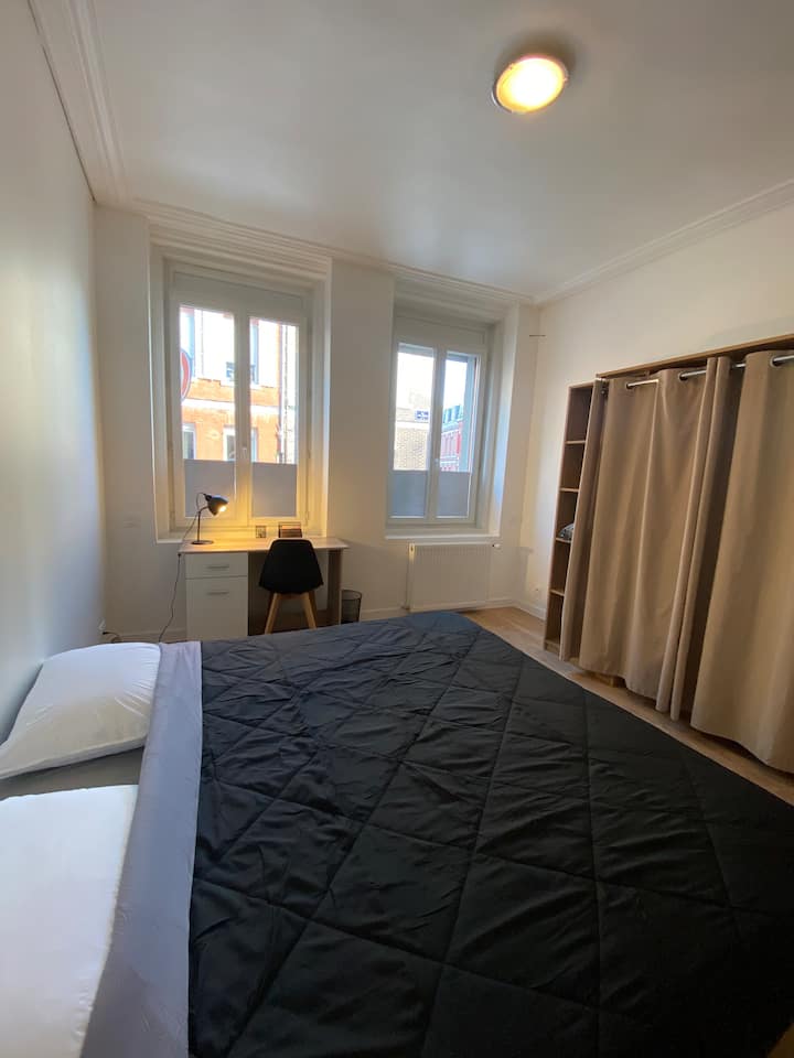 La Maison Des Copains, 5 Chambres Et Garage Privé - Amiens