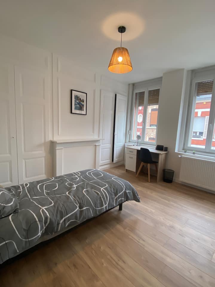 La Maison Des Copains, 5 Chambres Et Garage Privé - Somme