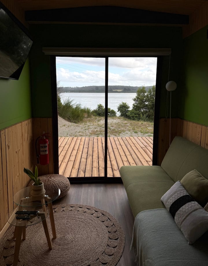 Refugio Zarapito · Frente Al Río Pudeto. - Ancud