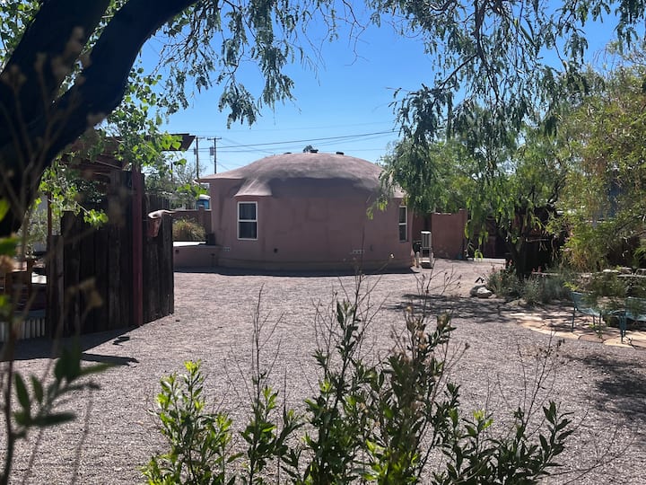 Dreamy Dome & Private Hot Spring - Truth or Consequences, NM