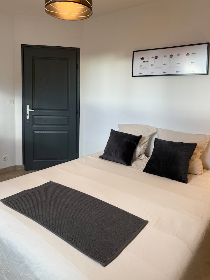 Chambre Privée L'usine - Mont-de-marsan, France - Mont-de-Marsan