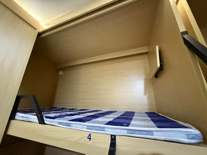 旅行者短暫的家-床位（Only For Woman）2 - 三峽區
