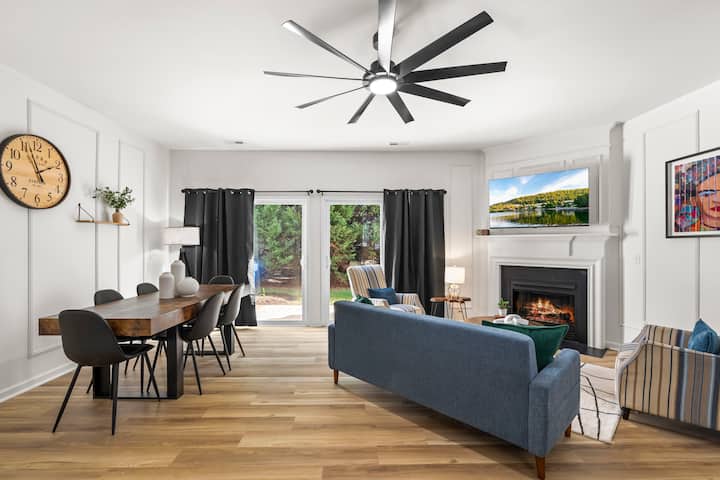 Modern Townhome In Raleigh Close To Rtp; Sleeps 6 - Cary, NC