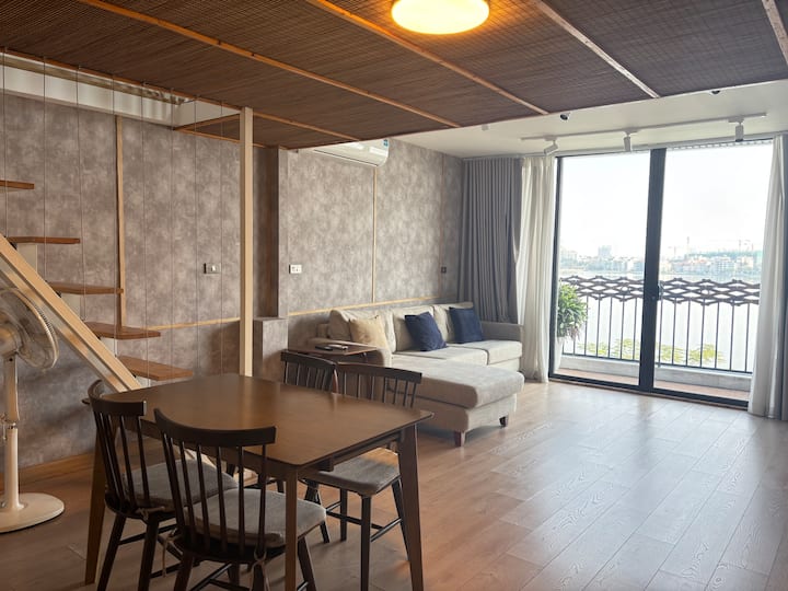 Duplex-west Lake Front- Highest Floor Quiet Home - China