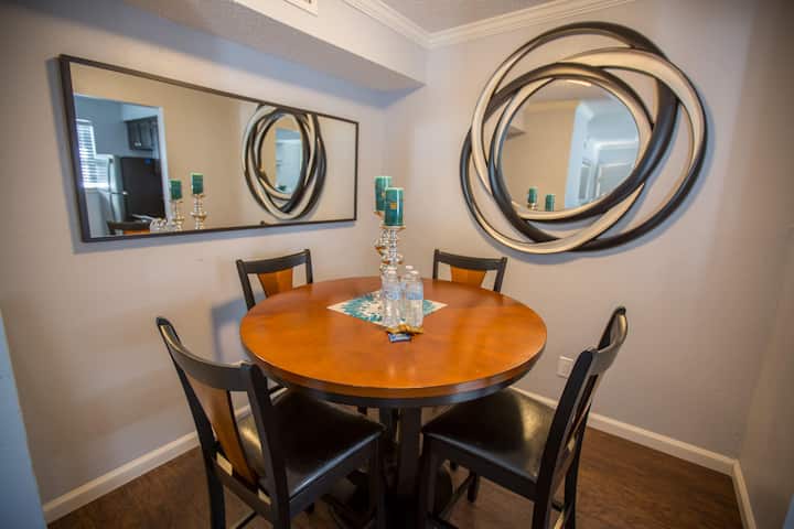 I14 - Apt|patio|11mi To Convention Ctr|sleeps 4 - Irving, TX