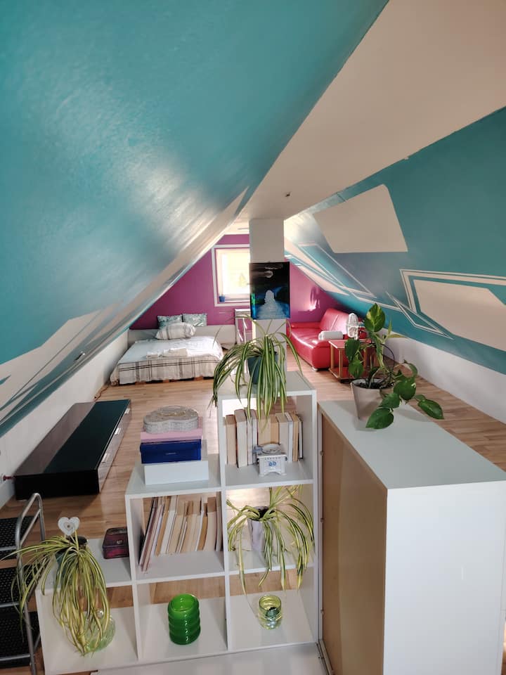 Schönes Großes Zimmer Im Dachgeschoss. - Minden