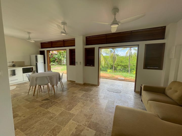 Le Sentier Des Vagues
Appartement T2 - Cayenne