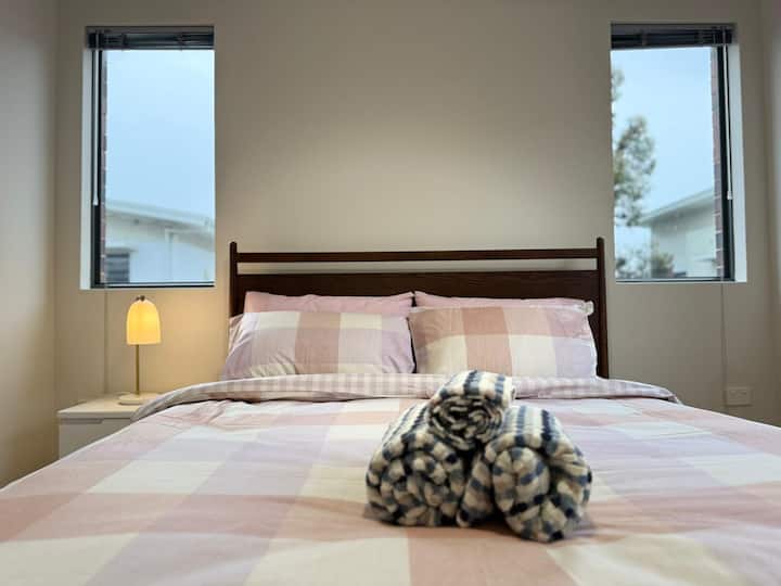 Cozy Cannington Stay | Close To Curtin Uni & Shops - Perth
