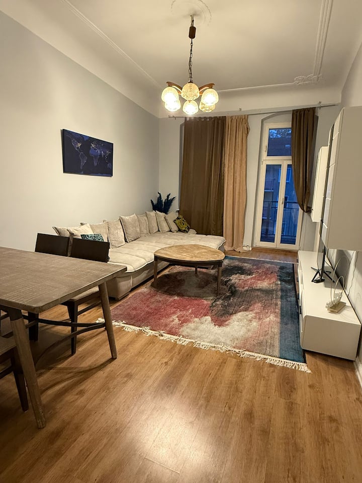 Wohnung Zentral + Netflix + Balkon - برلين