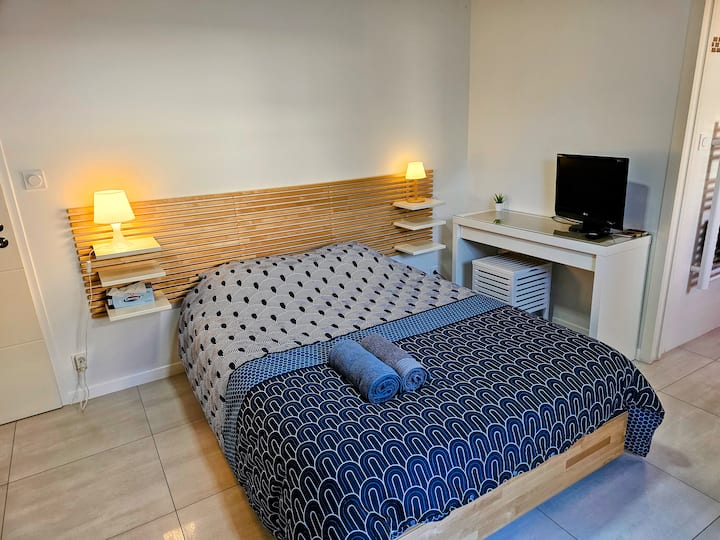 Chambre Spacieuse, Sdb, Jardin, Accès Privé, Prkg - Vigneux-de-Bretagne