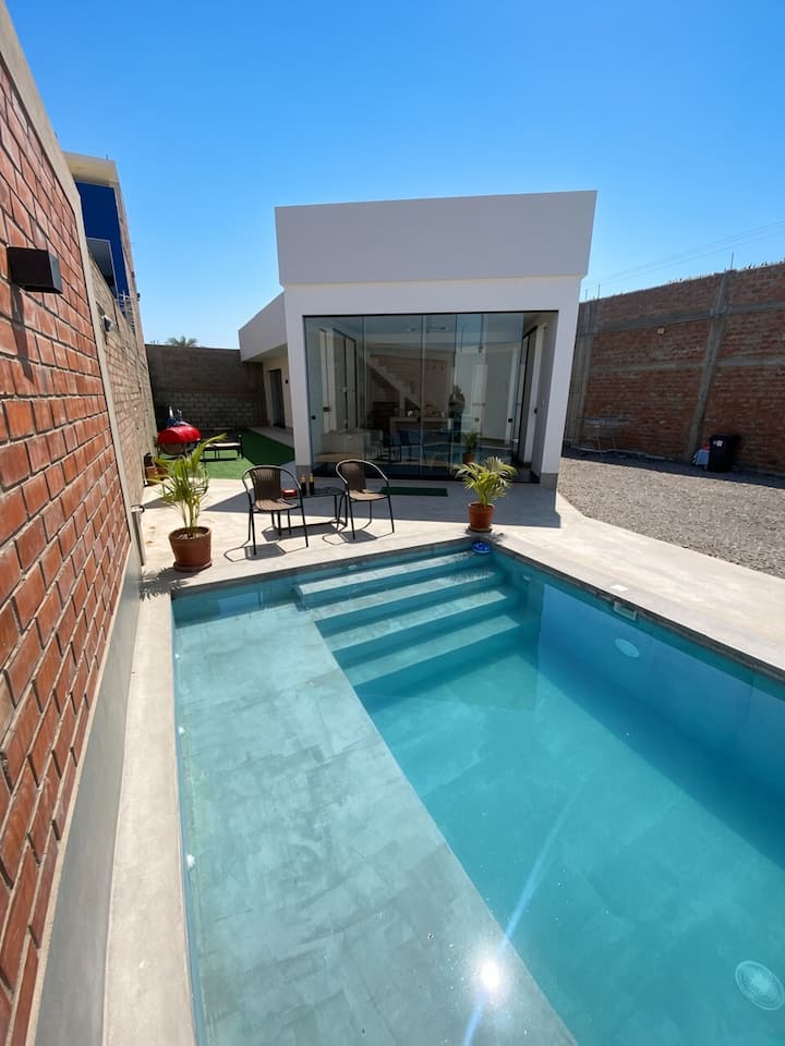 House With Private Pool · Near La Huacachina - Ica