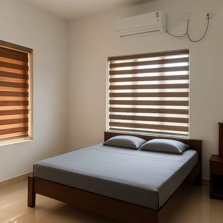 Modern Urban Oasis - Pala