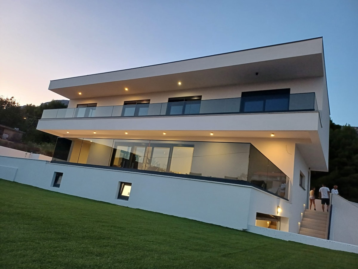 Villa LaMar - Houses for Rent in Kaštel Sućurac, Split-Dalmatia County ...