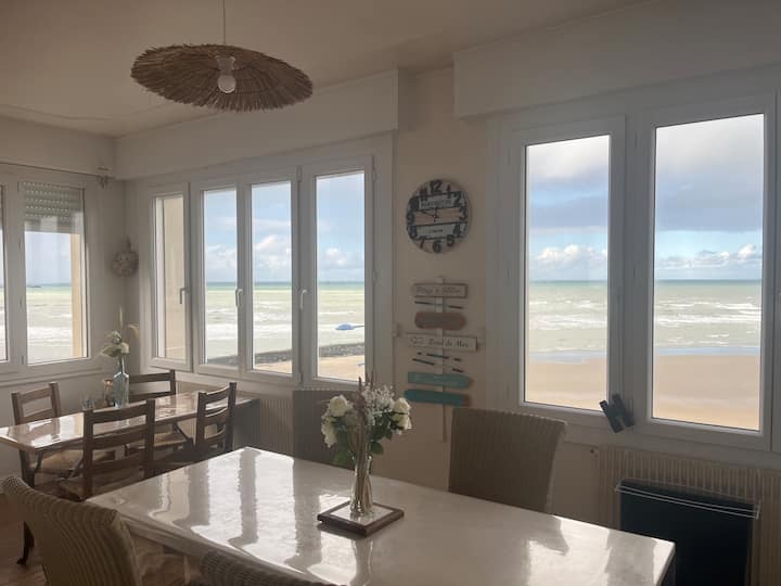 L’heurt Est à La Vue - Frankreich