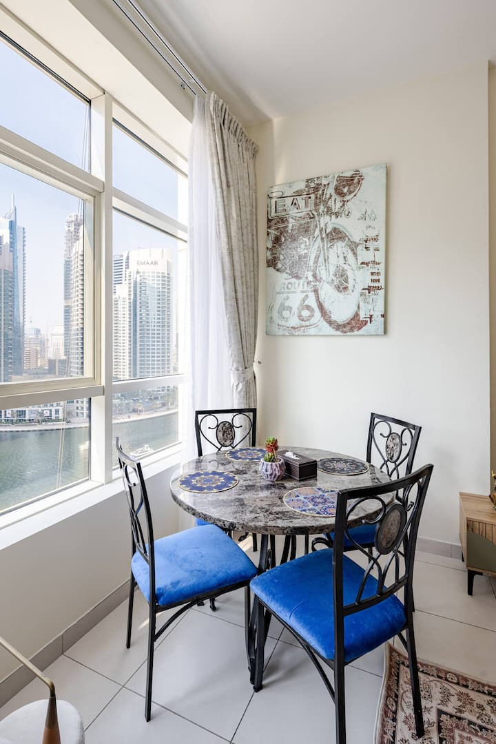 Feel At Home In Dubai Marina, Bright Spacious 2bhk - Dubái
