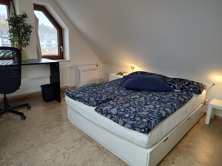 Ruhiges Apartment In Köln-sülz - Köln