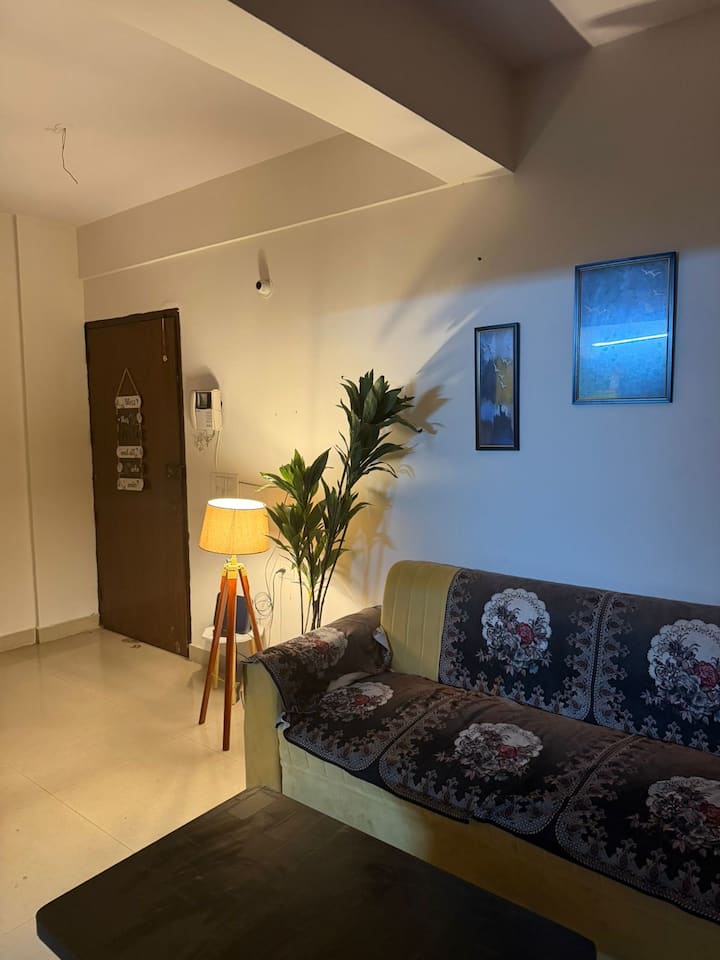 Elegant Home Away From Home - Ghaziabad