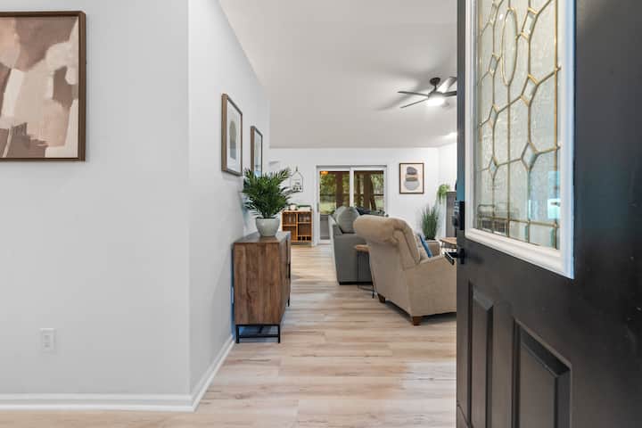 Golf-course Retreat On Coronado - Hot Springs Village, AR