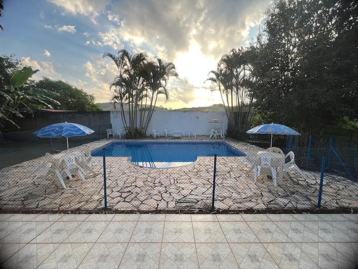 Espaço Ideal Para Realização De Festas - Atibaia