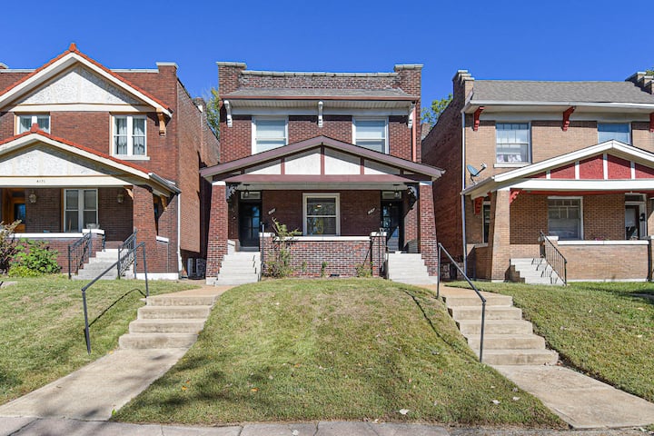 Pet & Family Friendly | Close To Top Attractions - St. Louis, MO