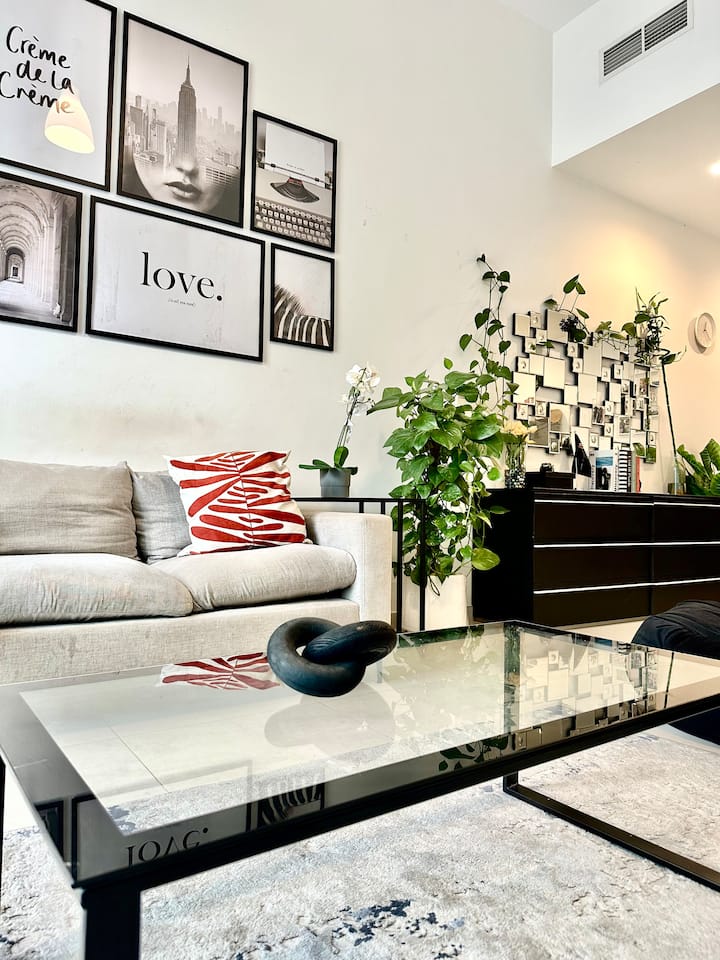 Spacious, 3- Bedroom Family Gem In Ras-al-khor - 沙加