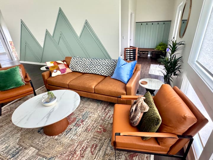 Beartooth Bungalow: New W/gym, Office, Fireplace! - Red Lodge, MT
