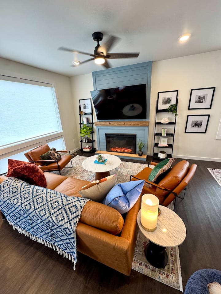 Beartooth Bungalow: New W/gym, Office, Fireplace! - Red Lodge, MT