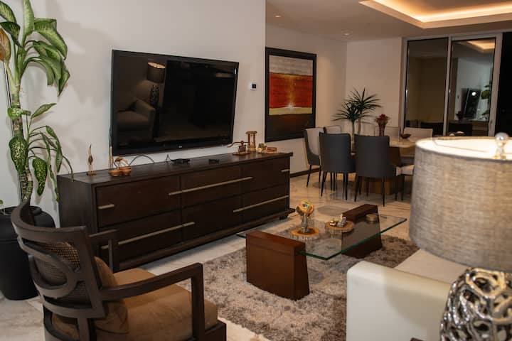 Pox | Green Tower - 21 | Luxury With Private Grill - Bolivia