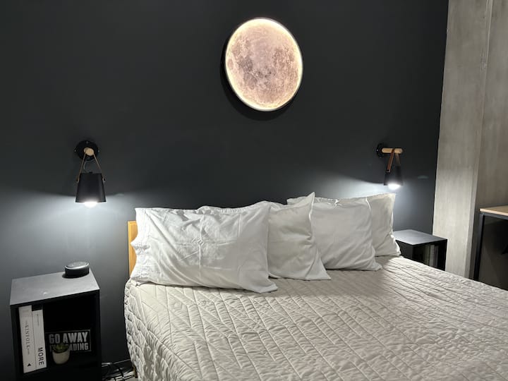 Modern Executive Loft Express / Private Parking - Monterrey