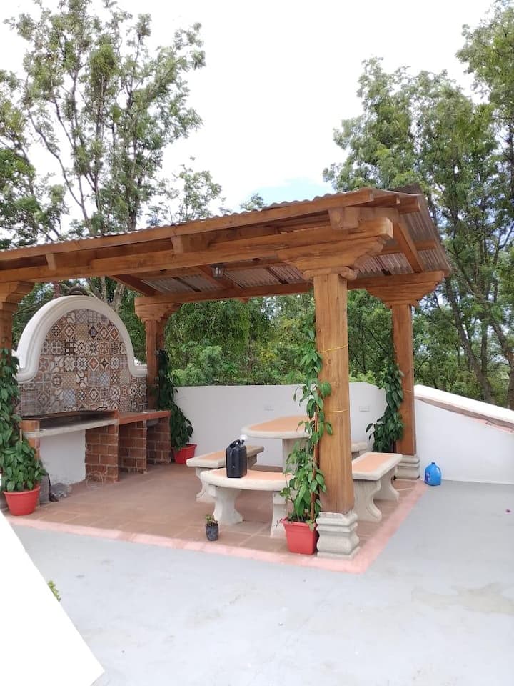 Linda Casa Colonial A 15 Min De Antigua Guatemala - Alotenango