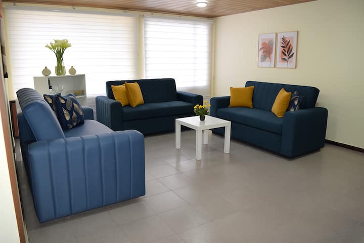 Comodidad Y Ubi Privilegiada Junto A Corferias - Colombia