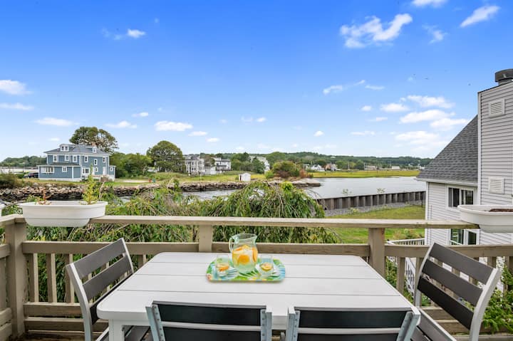 Elevated Fish & Ships On River: Walk To Beach Park - Half Moon Beach, Gloucester