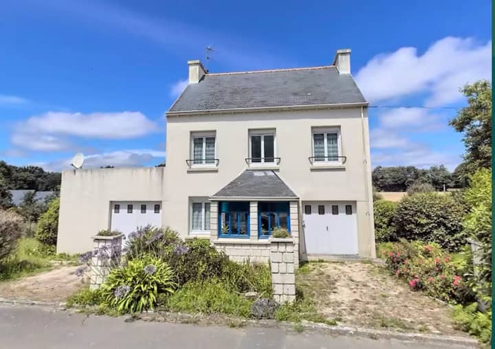 Maison Familiale Proche Plages. 3 Chambres - Combrit