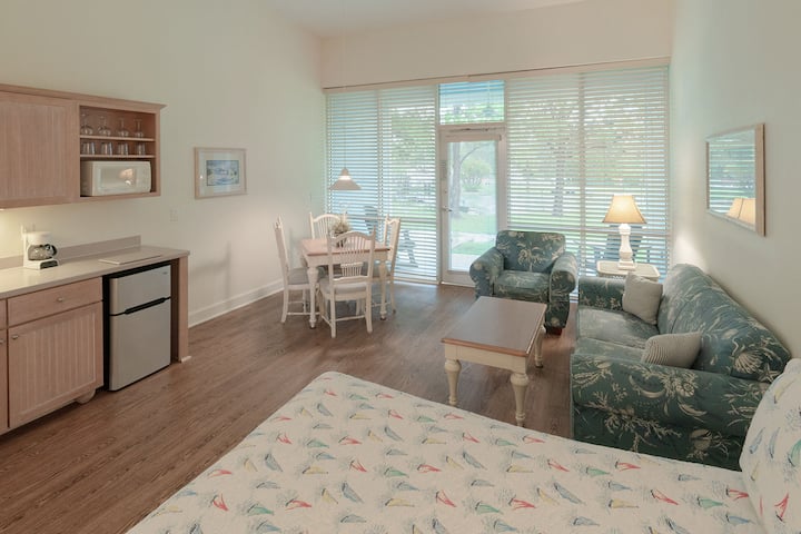 Sun Retreats Dunedin Hotel Room - Dunedin