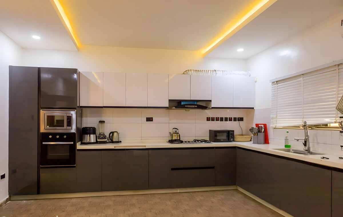 24/7 Power+ 3BR Luxury +Near Jabi Lake Mall +Wi-Fi - Apartments for ...