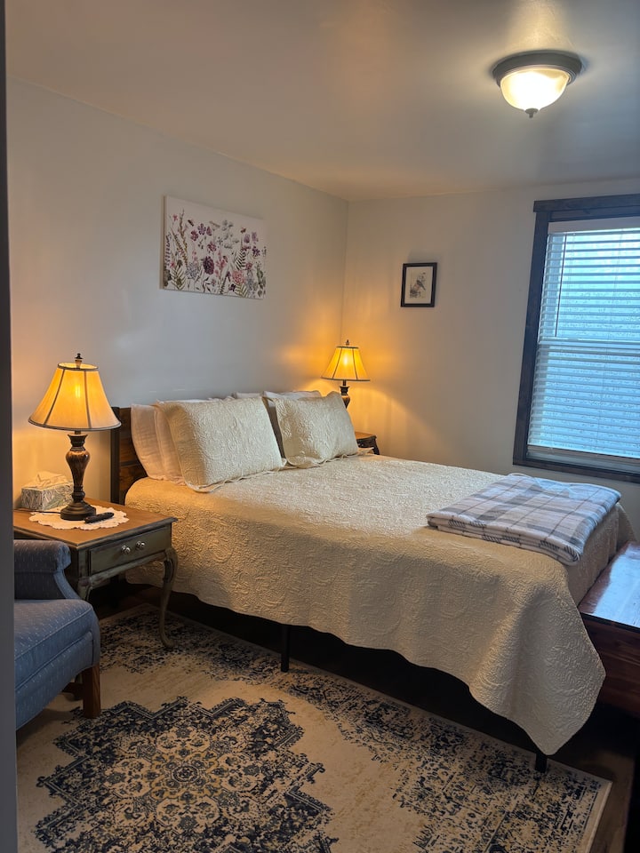 Fingerlakes Cozy Retreat - Fillmore Glen State Park, Moravia