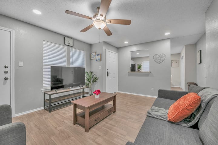 Cozy Vibe | Near Dell + Kalahari|round Rock|atx - Round Rock, TX