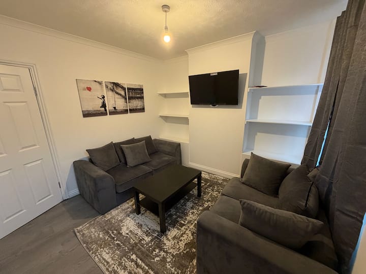 Central Luton, Guest House - Harpenden