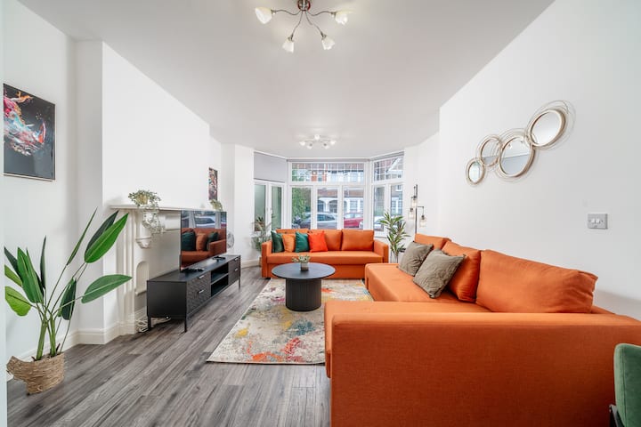 Morden Large Ground Floor2‑bedapt | 30 Min London. - London