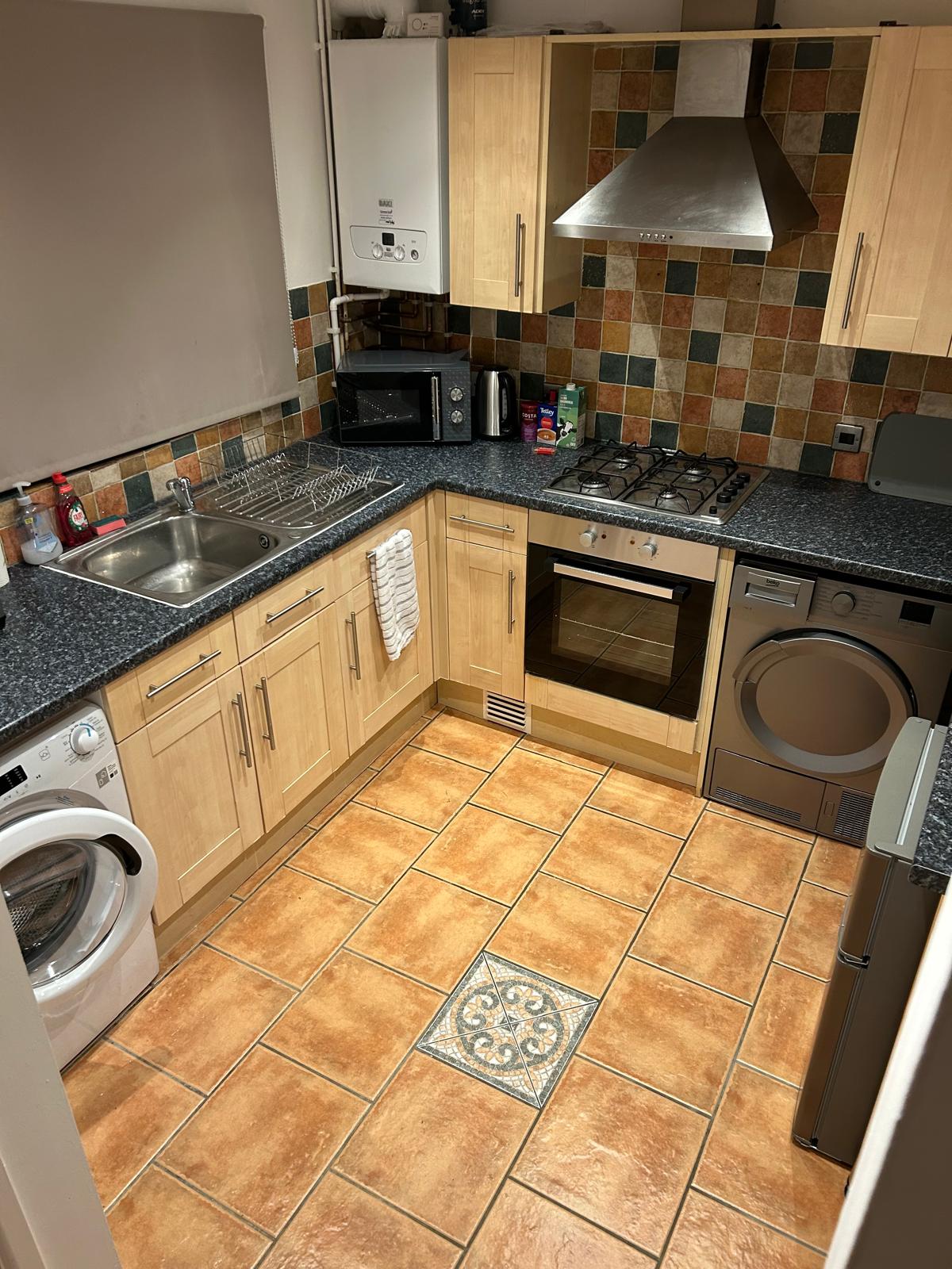 Home in Ty Canol, Cwmbran - Airbnb