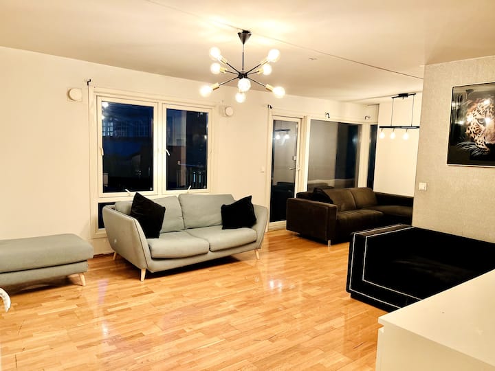 Next To Everything – Oslo Central Stay - Oslo