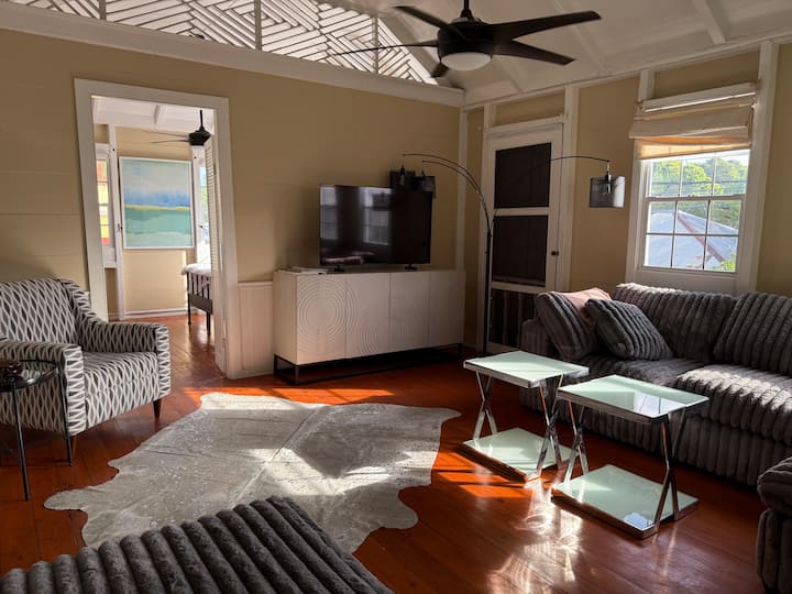 Beach-food-resort 2 Min Walk L Patio Locean View - Frederiksted