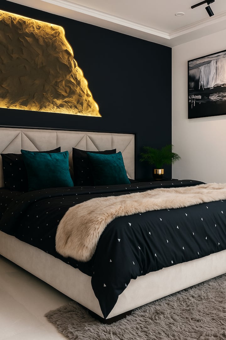 Stone Loft | Self Check-in | Gulberg | Mm Alam - Pakistan